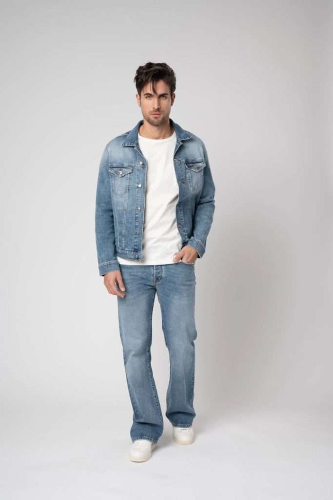 Iso Model Management | Alessandro M.